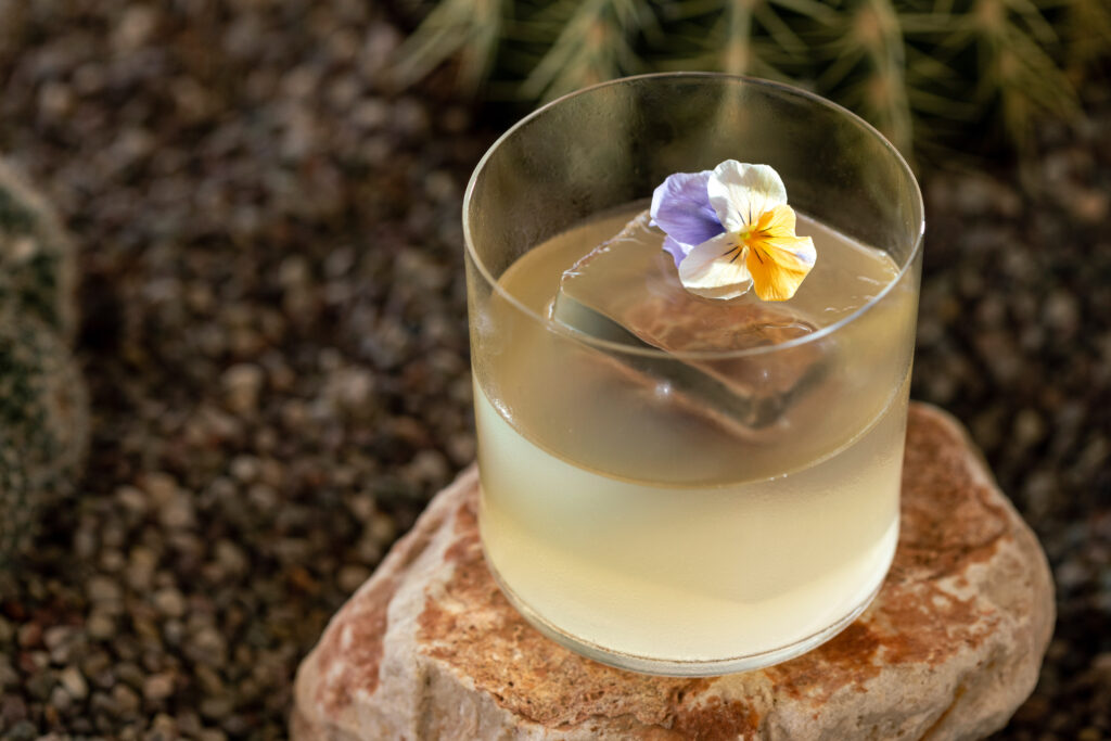 Κυριακές γεμάτες ζωντάνια στο Helios με το Barro Negro Athens - FlagInLife