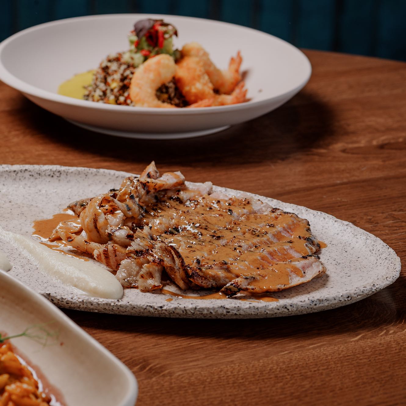 Deos: Το πρώτο skyline bar restaurant με την Αθήνα στο πιάτο - FlagInLife