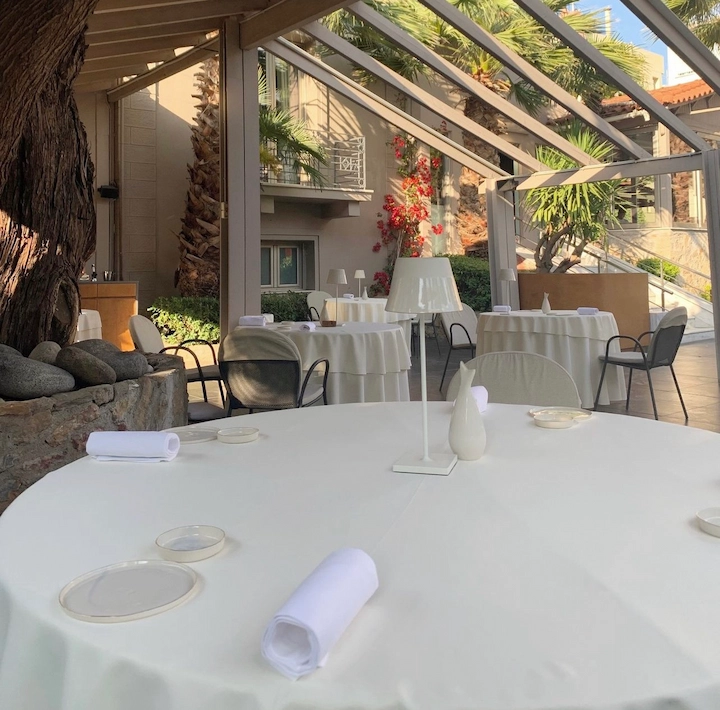 Botrini's - FlagInLife