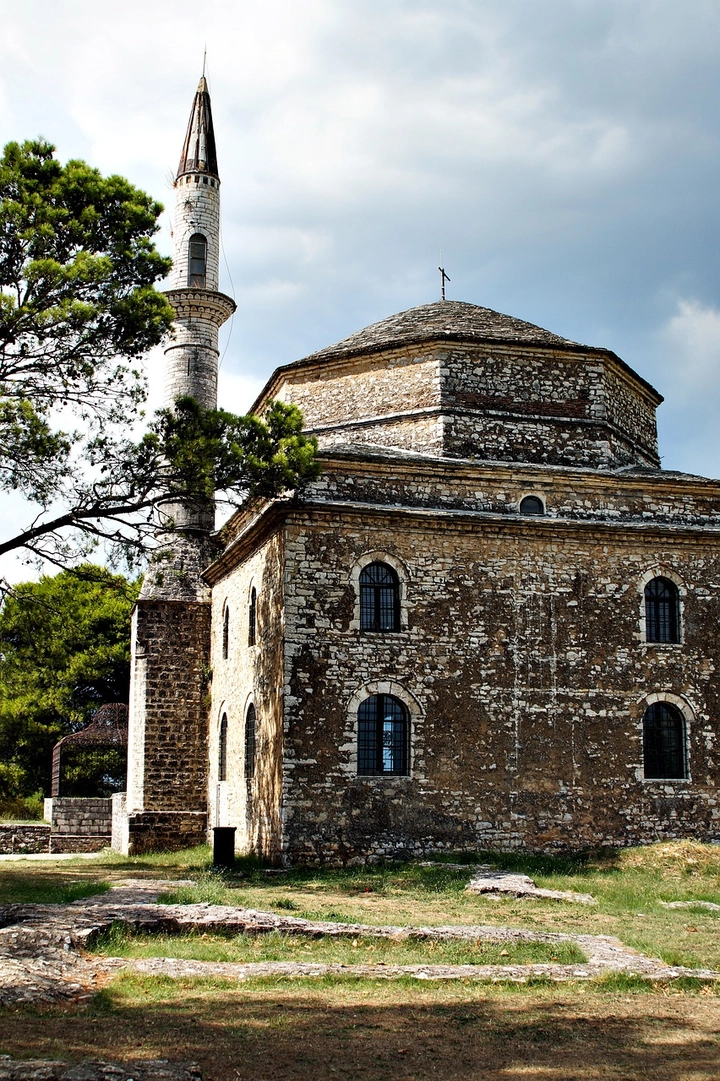 Απόδραση στα Ιωάννινα, μια πόλη για όλες τις εποχές (update 2025 ...