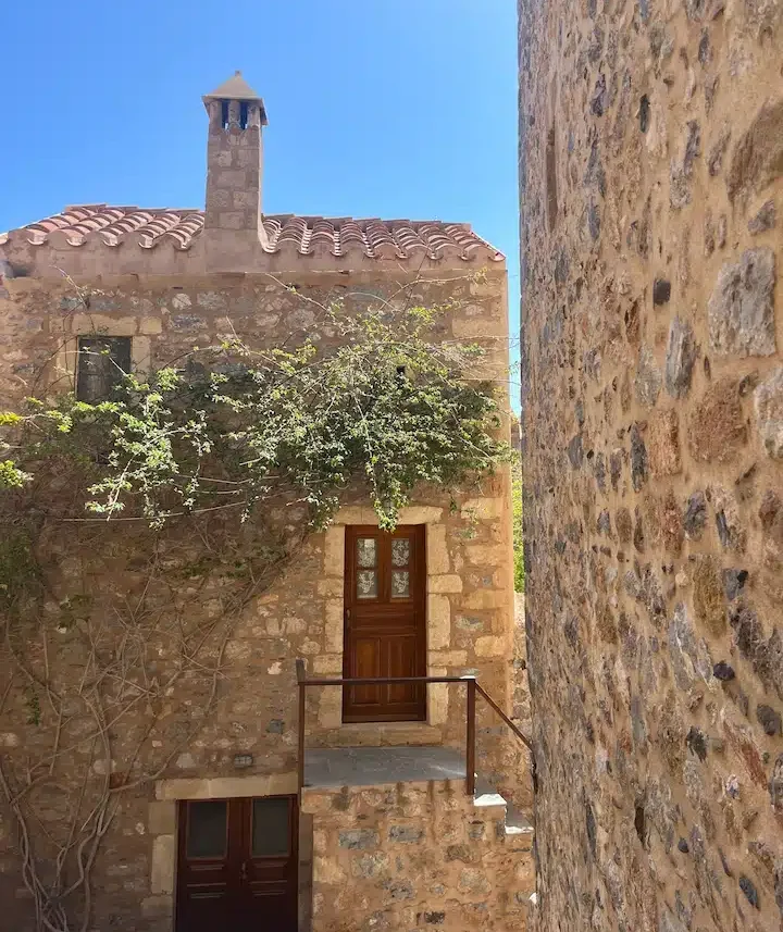 Μονεμβασιά: 3 μέρες σ' έναν παραμυθένιο προορισμό - FlagInLife
