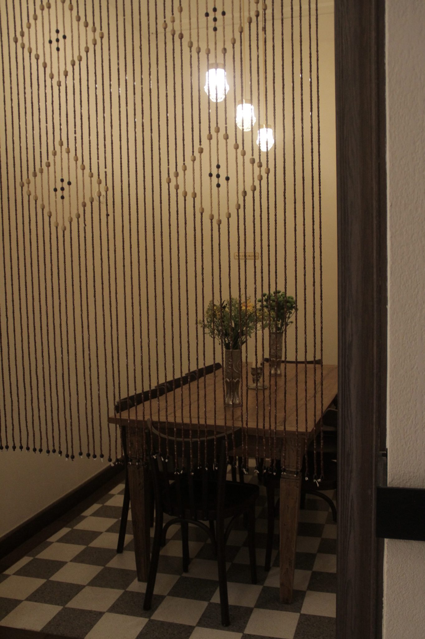 Ταβέρνα Ερμού: Η παλιά αστική Αθήνα στο πιο τουριστικό της σημείο ...